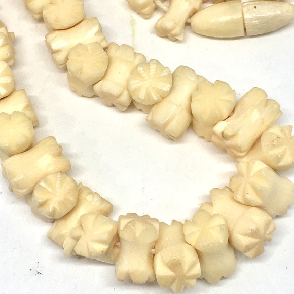 unknown | Jewelry | Vintage Hand Carved Cream Color Beads Necklace ...